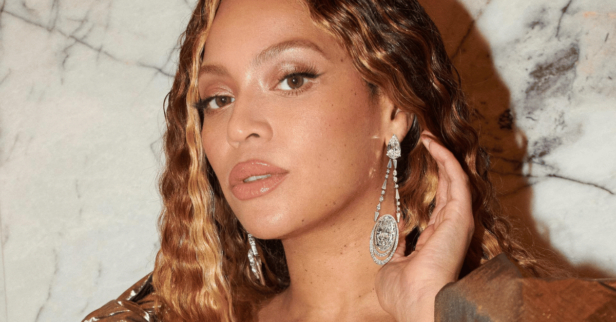 Beyoncé scintille de mille feux lors d'un show exceptionnel à Dubaï ...