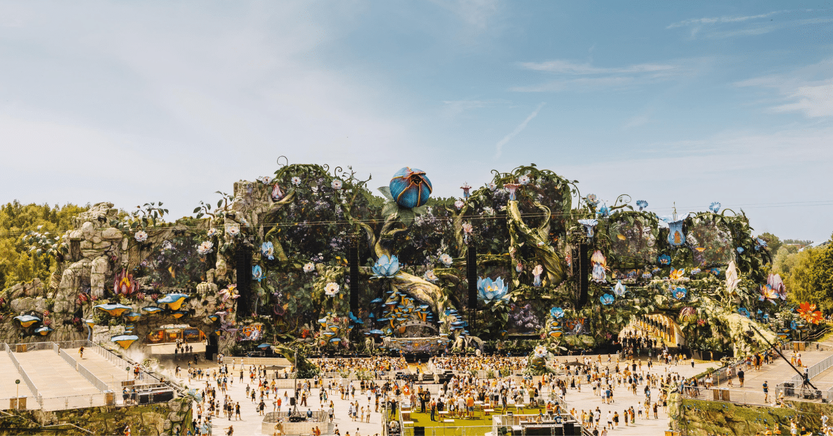 Tomorrowland dévoile une mainstage féérique pour son 20e anniversaire ...