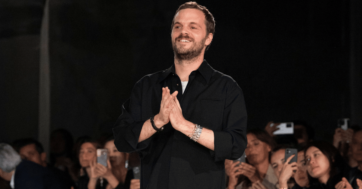 Matthieu Blazy devient directeur artistique de Chanel - Marie Claire ...