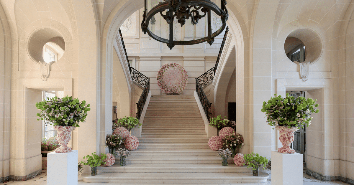 7000 fleurs transforment le Château de Belœil en véritable jardin ...