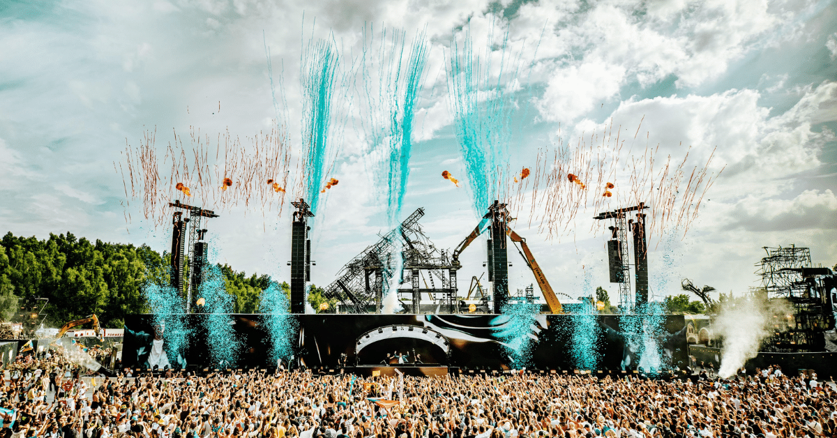 Tomorrowland 2025 renoue avec l’essence de la fête - Marie Claire Belgique